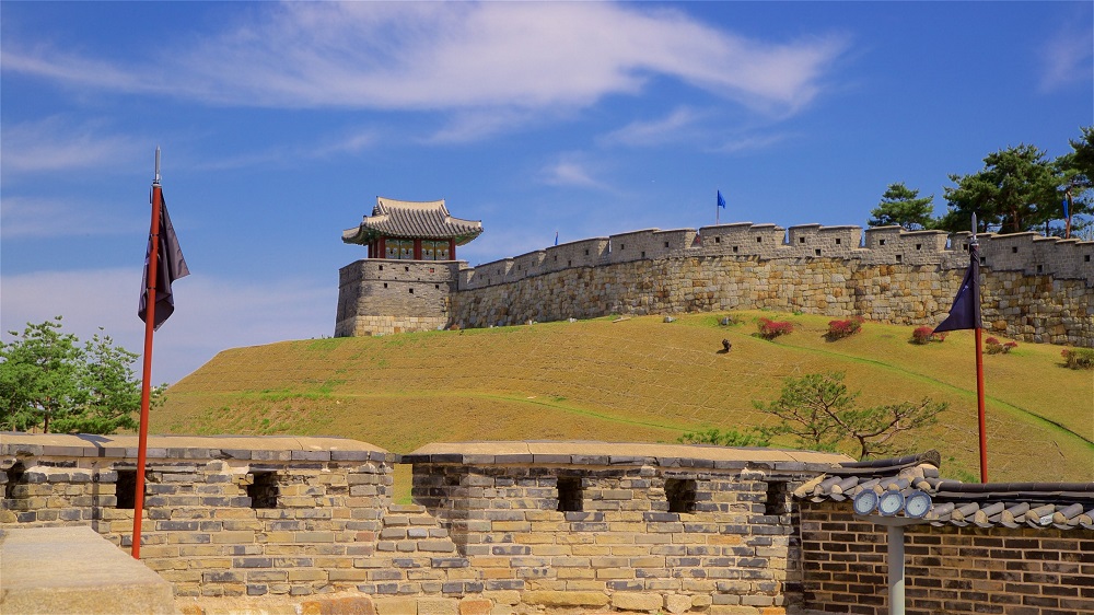 Dịch vụ Pháo đài Suwon Hwaseong, Gyeonggi | TGROUP | Đặt golf, tour du ...