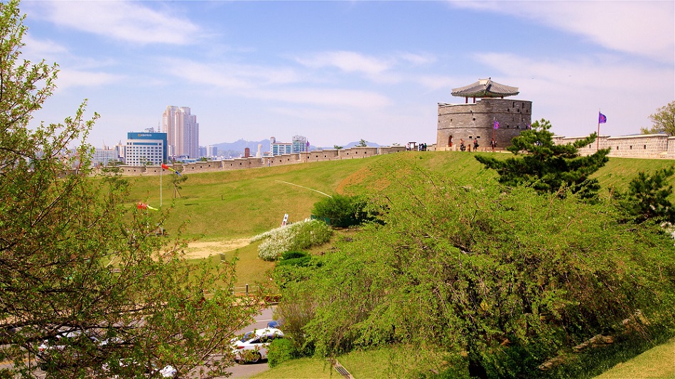 Dịch vụ Pháo đài Suwon Hwaseong, Gyeonggi | TGROUP | Đặt golf, tour du ...