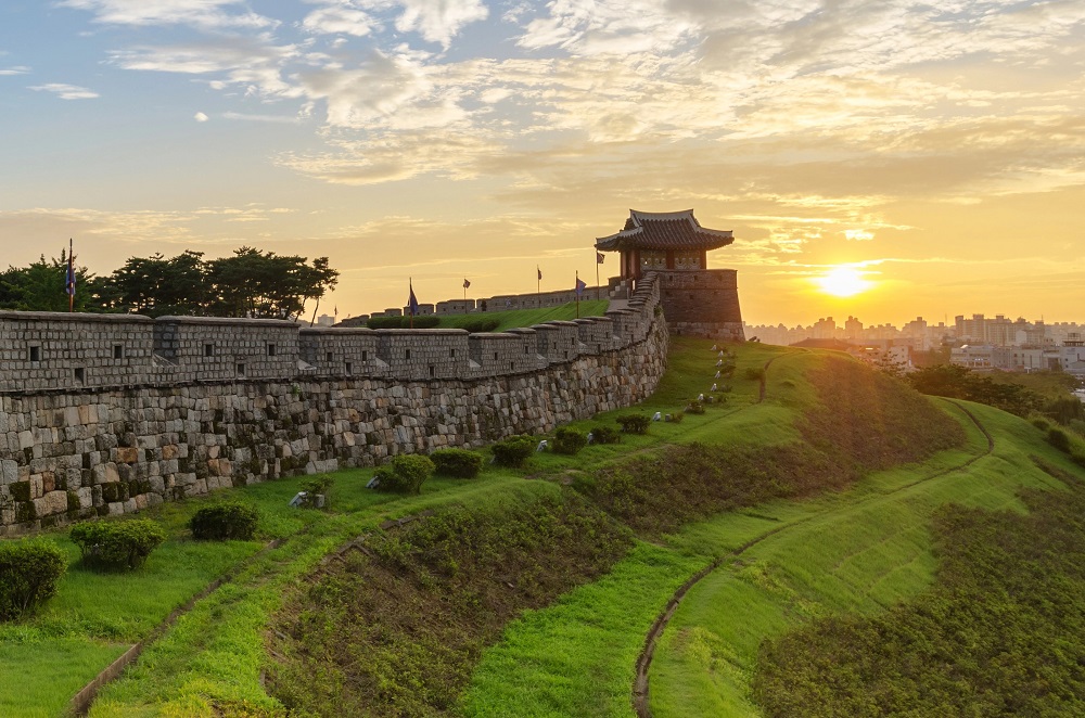 Dịch vụ Pháo đài Suwon Hwaseong, Gyeonggi | TGROUP | Đặt golf, tour du ...